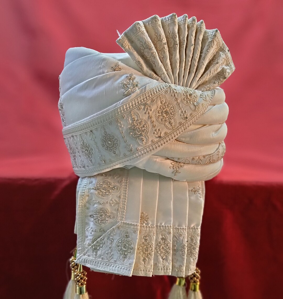White Turban & Shawl for Groom, Turban for Groom, Wedding Safa Groom ...