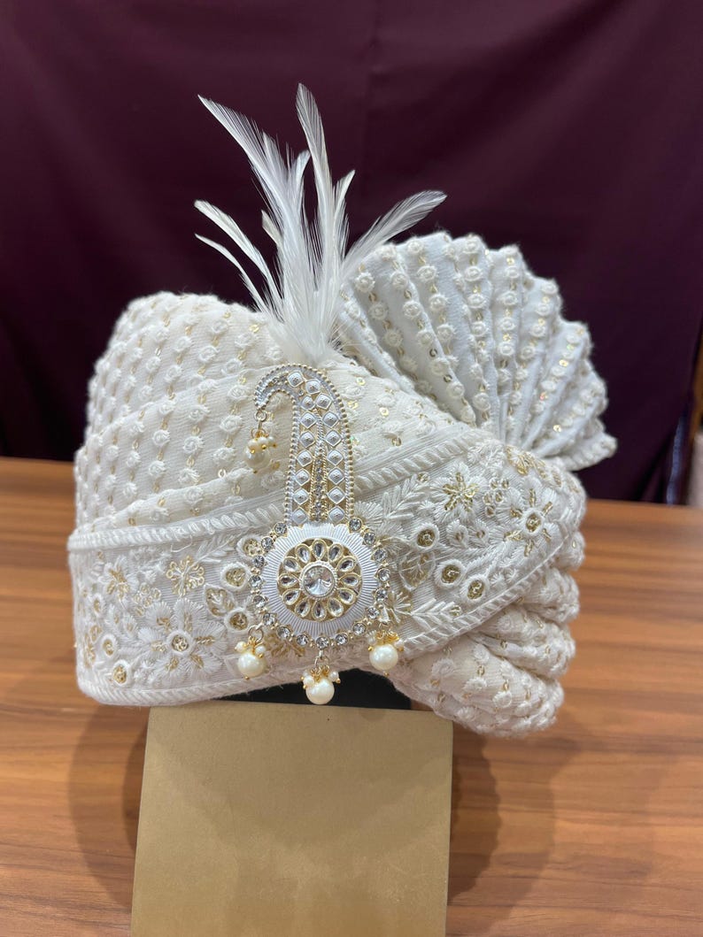 Ivory Groom Kalangi & Kalgi Set | Stone Detailing Turban Jewelry ...