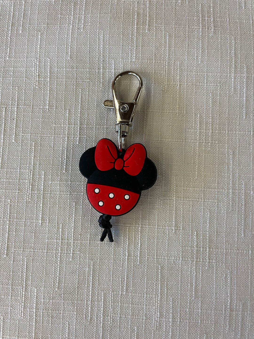 Minnie Mouse Zipper Pull - Etsy