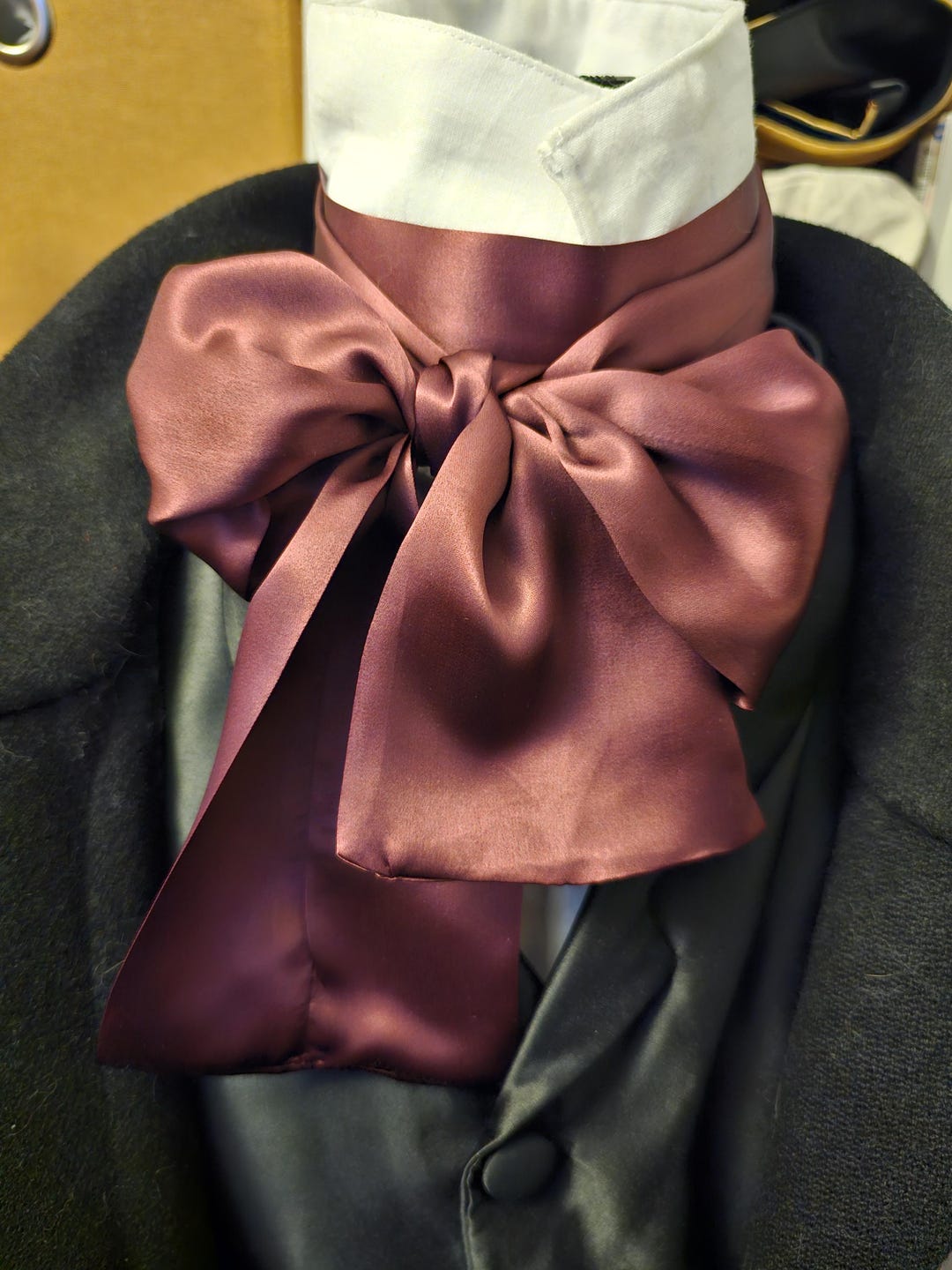 Nosferatu- Puce Silk Satin Cravat Neck Tie Ascot Vampire Wedding ...