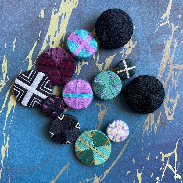 Colonial Buttons - Etsy
