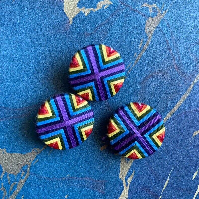 Colonial Buttons - Etsy