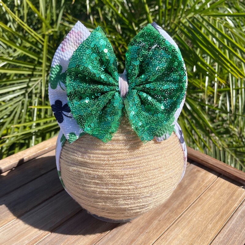 Stacked Bows - Etsy