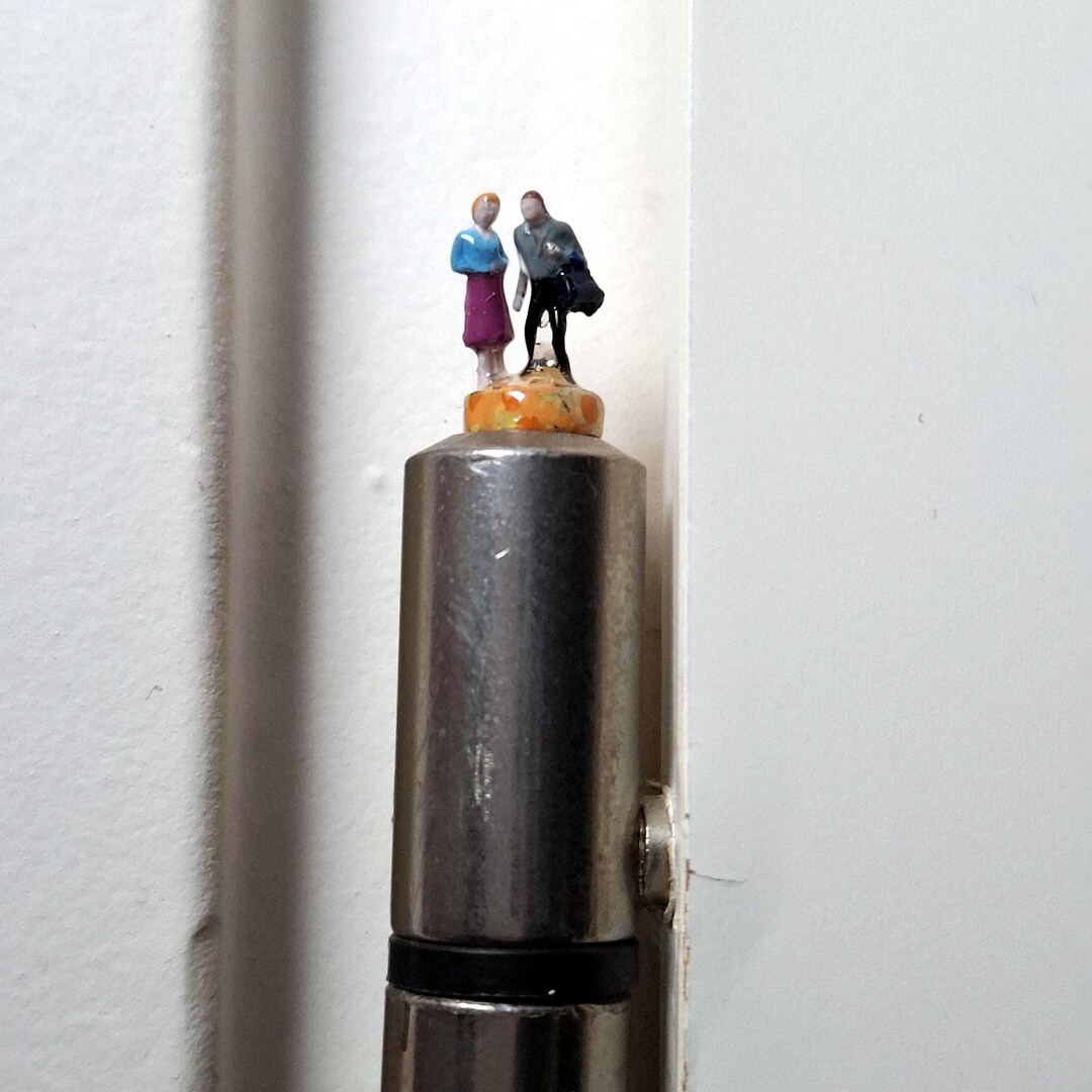 Magnetic Couple - Hinge Decoration - in Love in the City - Just Maried ...