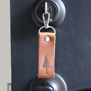 Pine Tree Brown Leather Keychain Handmade in USA Key Ring ME NH Vt - Etsy