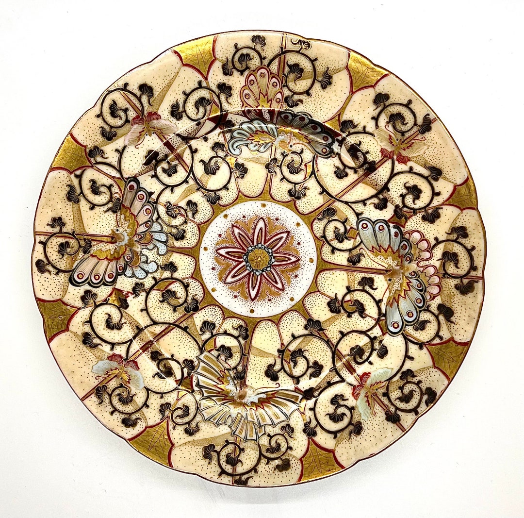 Antique JAPANESE PORCELAIN Kutani Plate, Handpainted & Enamelled Plate ...