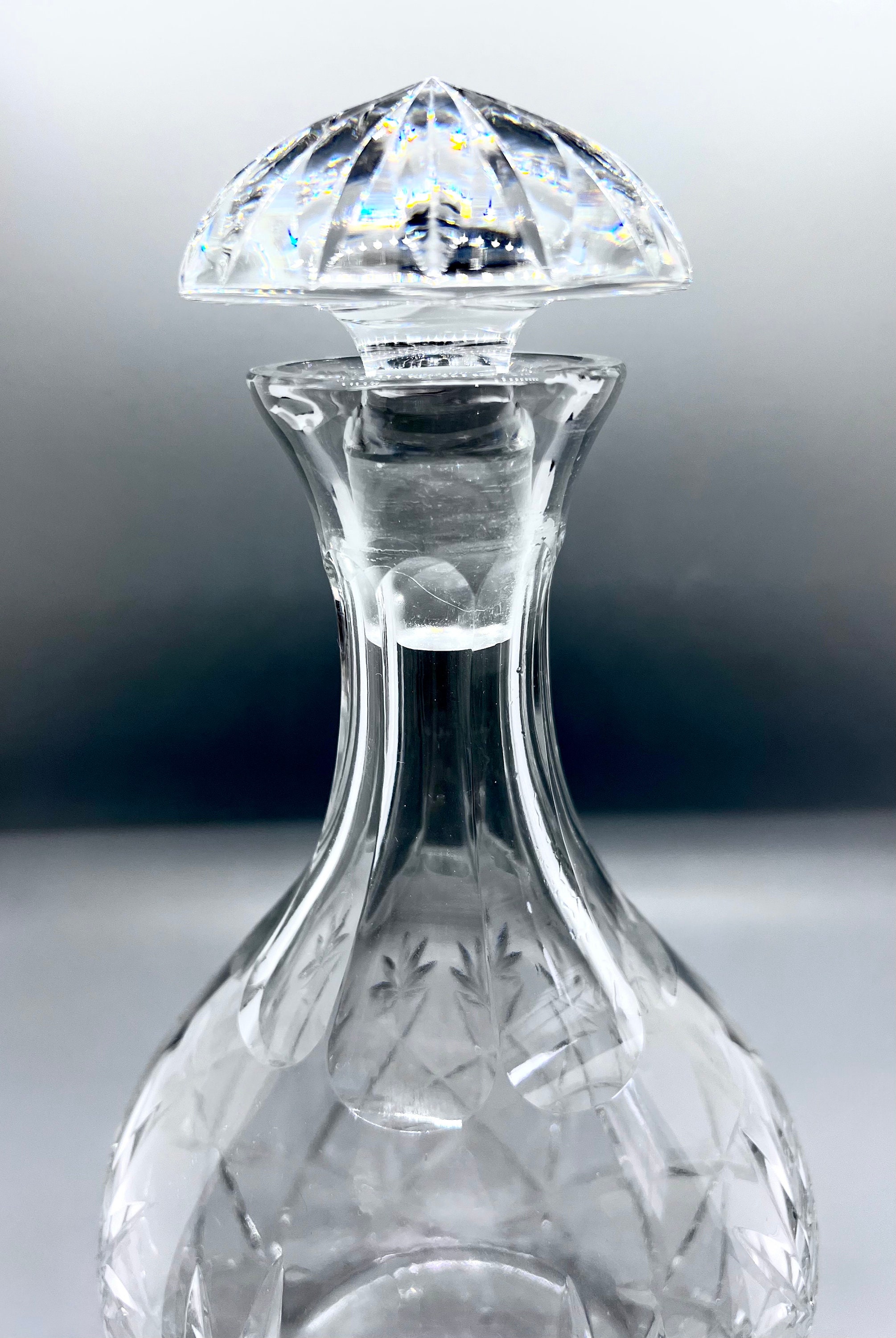 Vintage CUT CRYSTAL DECANTER Vintage Wine Decanter Baluster Shaped ...
