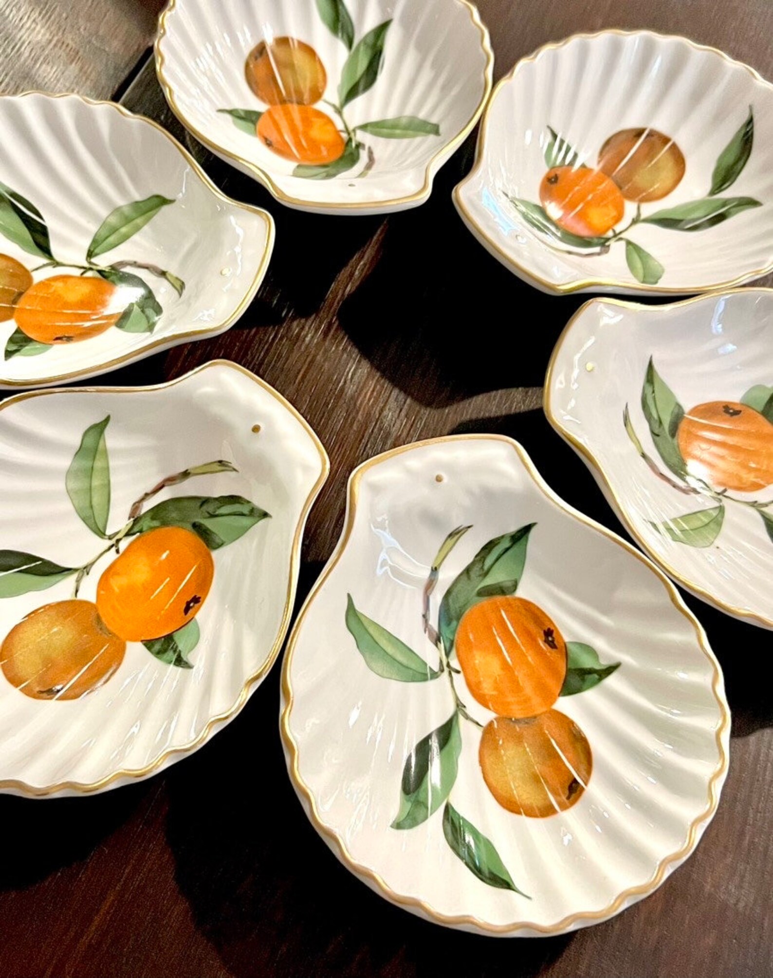 Royal Worcester Evesham Shell Dishes (set of 6): Fine Porcelain Nut ...