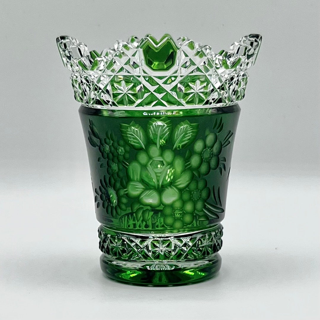 MEISSEN CRYSTAL Vase, Flower of London Pattern, Emerald Green Cut in ...