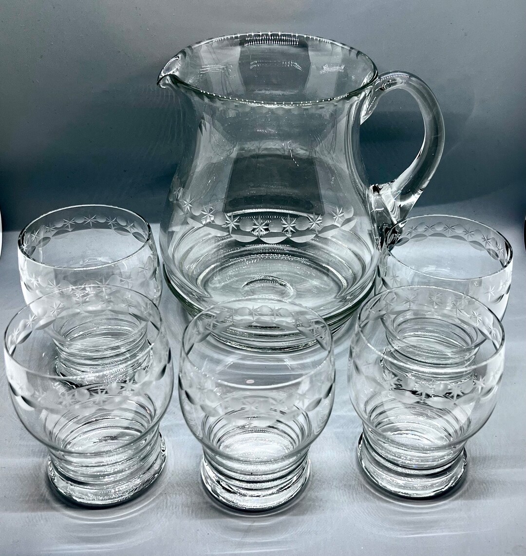 VINTAGE ETCHED Jug, With 5 Matching Waist Shaped Tumbler Glasses ...