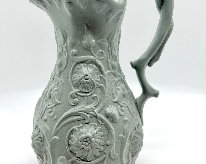 ANTIQUE JADE PITCHER - Green Stone Relief Moulded Jug | Chrysanthemum ...