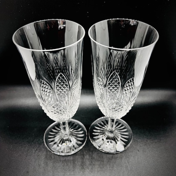VINTAGE CHAMPAGNE FLUTE Glasses Gacetted Cut Short Stem Champagne Flutes Star Cut Base Feat. Fine Diamond Cut. Etsy UK