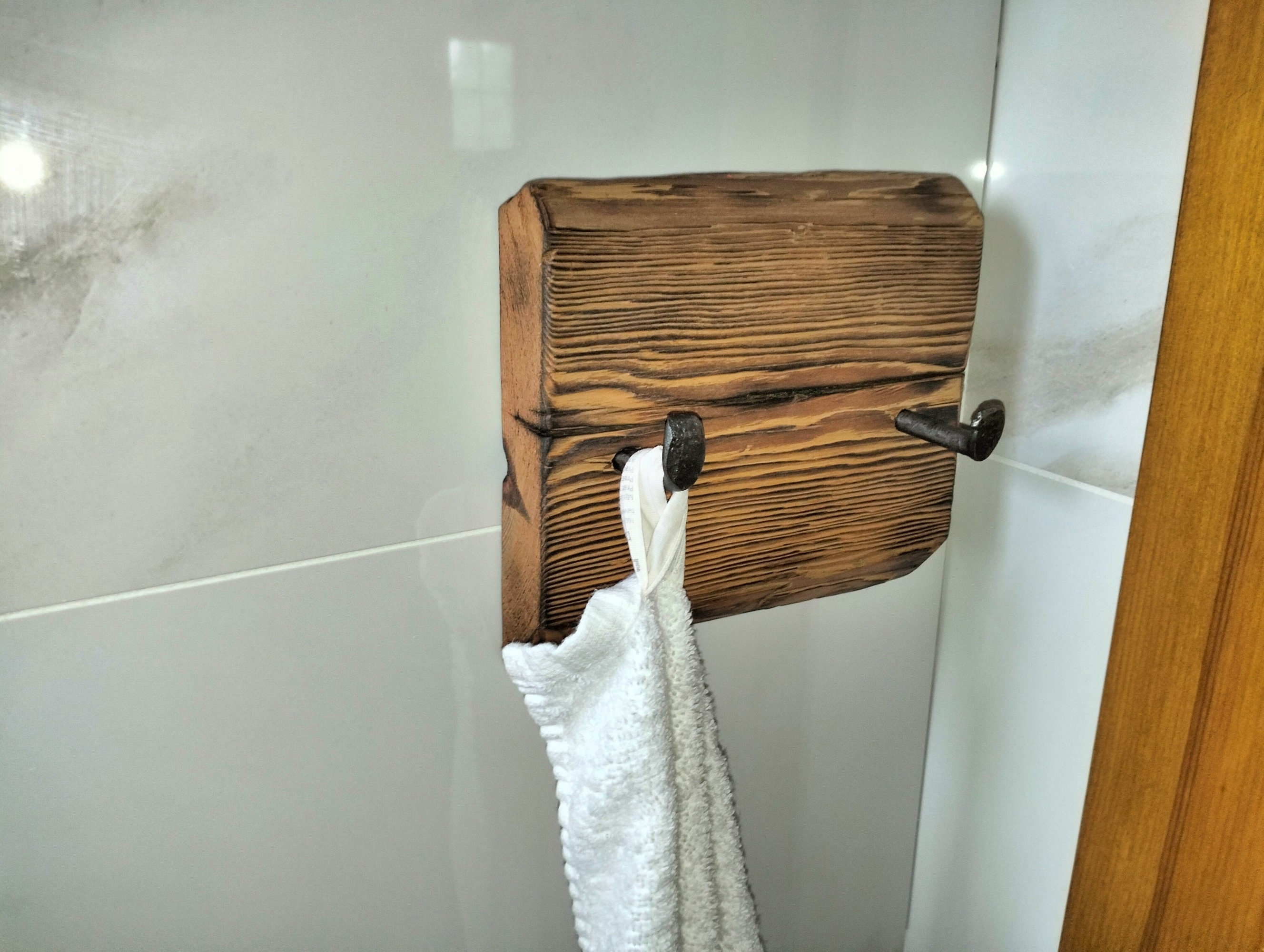Wunderschne Handtuchhalter Holz Rustikal Bild