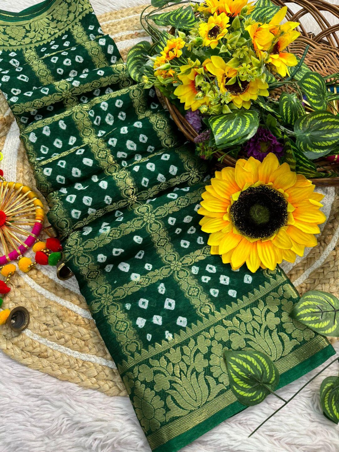 Handmade Handicraft Kacchi Work Bandhej Bandhani Saree,handcrafted ...