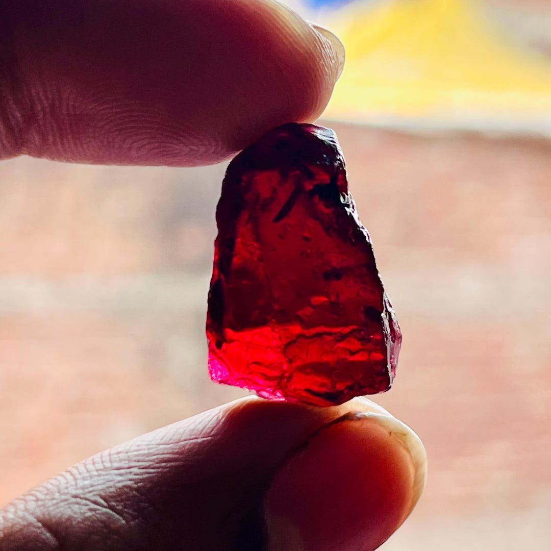 Natural Red Garnet Rough Gemstone: Raw Crystal for Jewelry Making (28ct ...