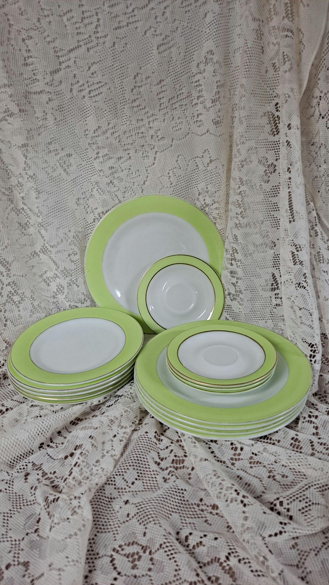 Set of 14 Lime-green Pyrex Dishes. - Etsy