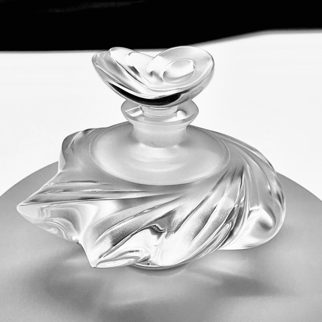Stunning Lalique Vintage Crystal Samoa Perfume Bottle - Etsy
