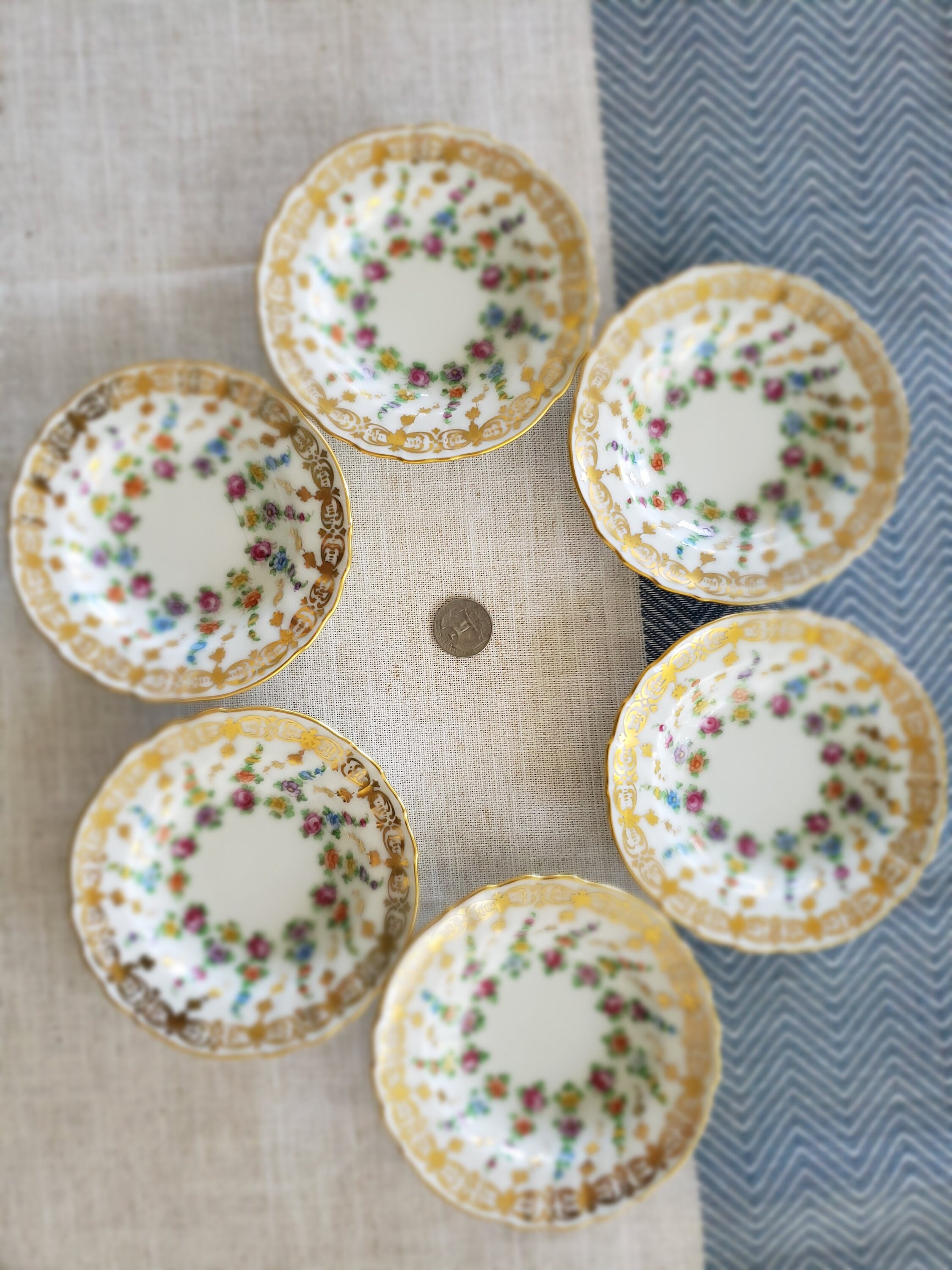 Six Piece Set of Dessert Plates - Etsy