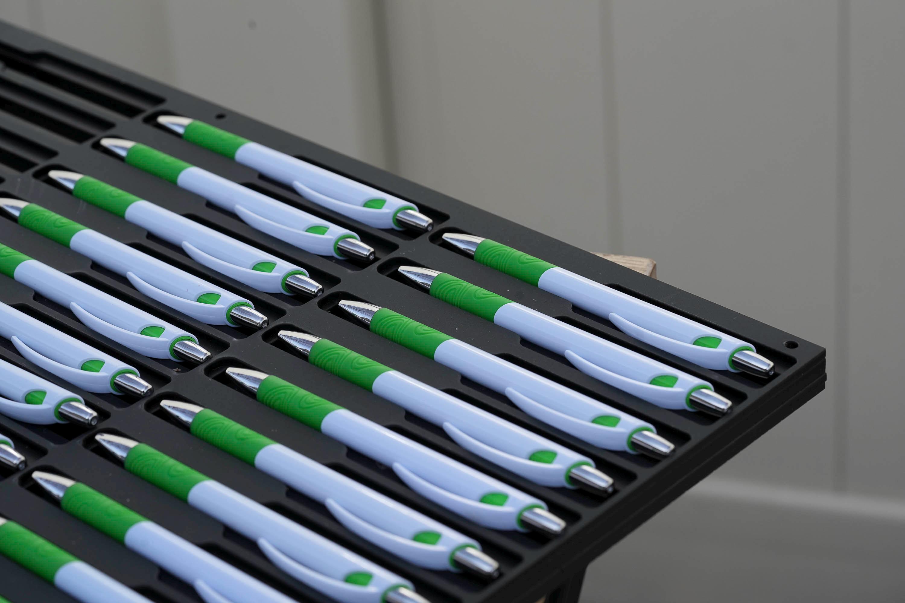 Mimaki UJF-6042 Pen Jig: 52-slot Non-warp Plastic, PDF Template - Etsy