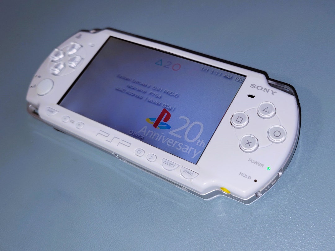 White Sony PSP 2000 Modded With 6.61 Pro-c With 64GB SD Card Loaded ...