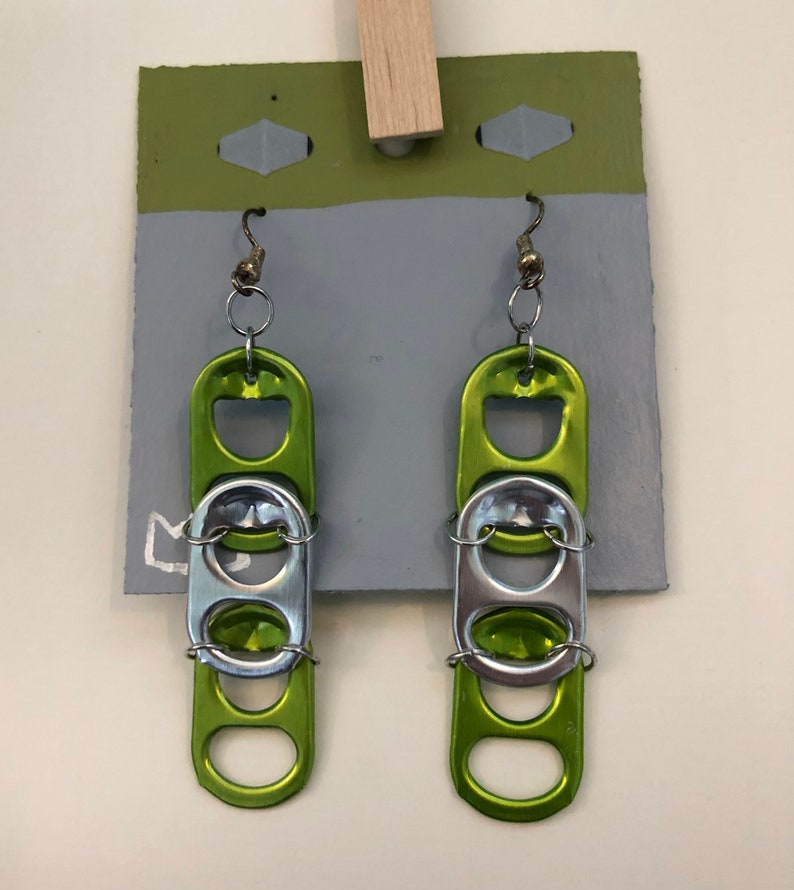 3-tier Green and Silver Pop Tab Earrings - Etsy