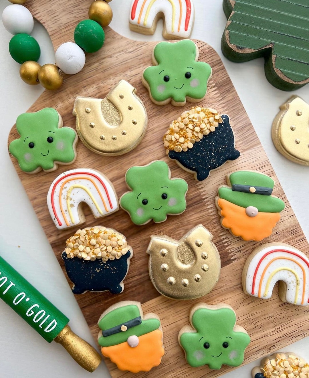 St. Patricks Mini Dozen - Etsy