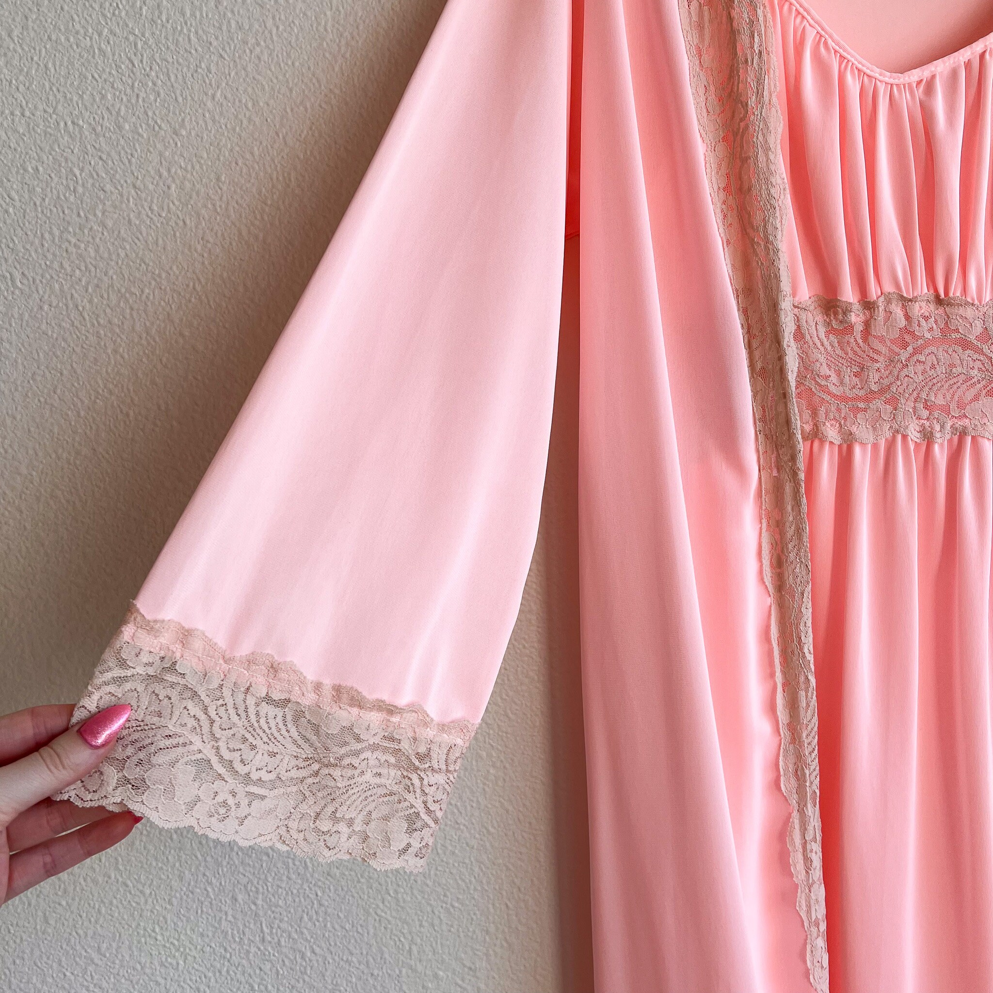 Vintage 1960s Pink Nightgown and Bed Jacket With Lace Trim S/M - Etsy UK