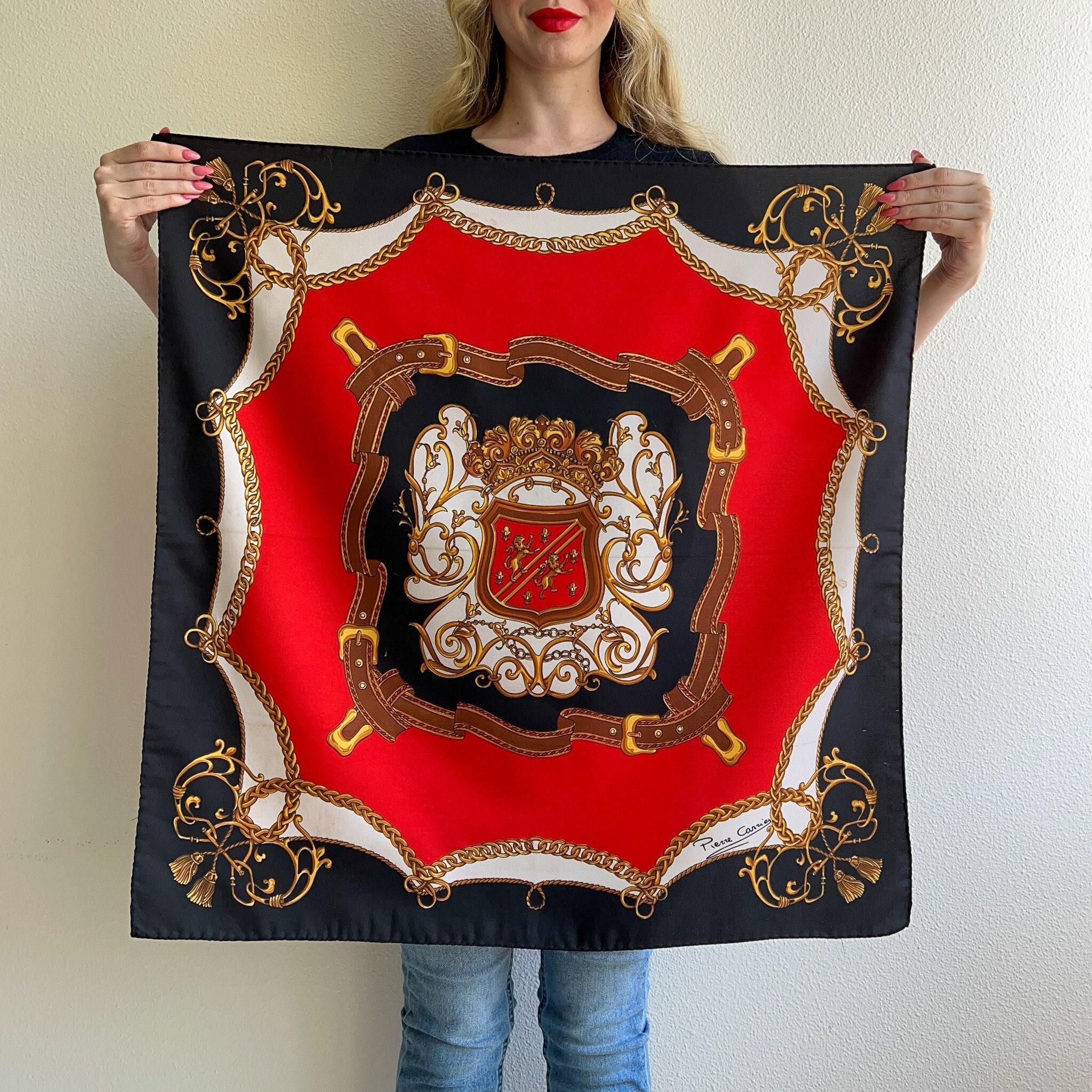Vintage 1980s Black and Red Family Crest Scarf - Etsy