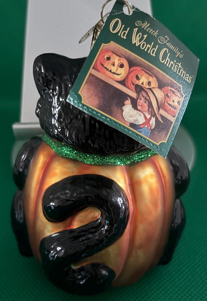 The "cat in Jack O'lantern" Holiday Ornament by Merck Family's Old ...