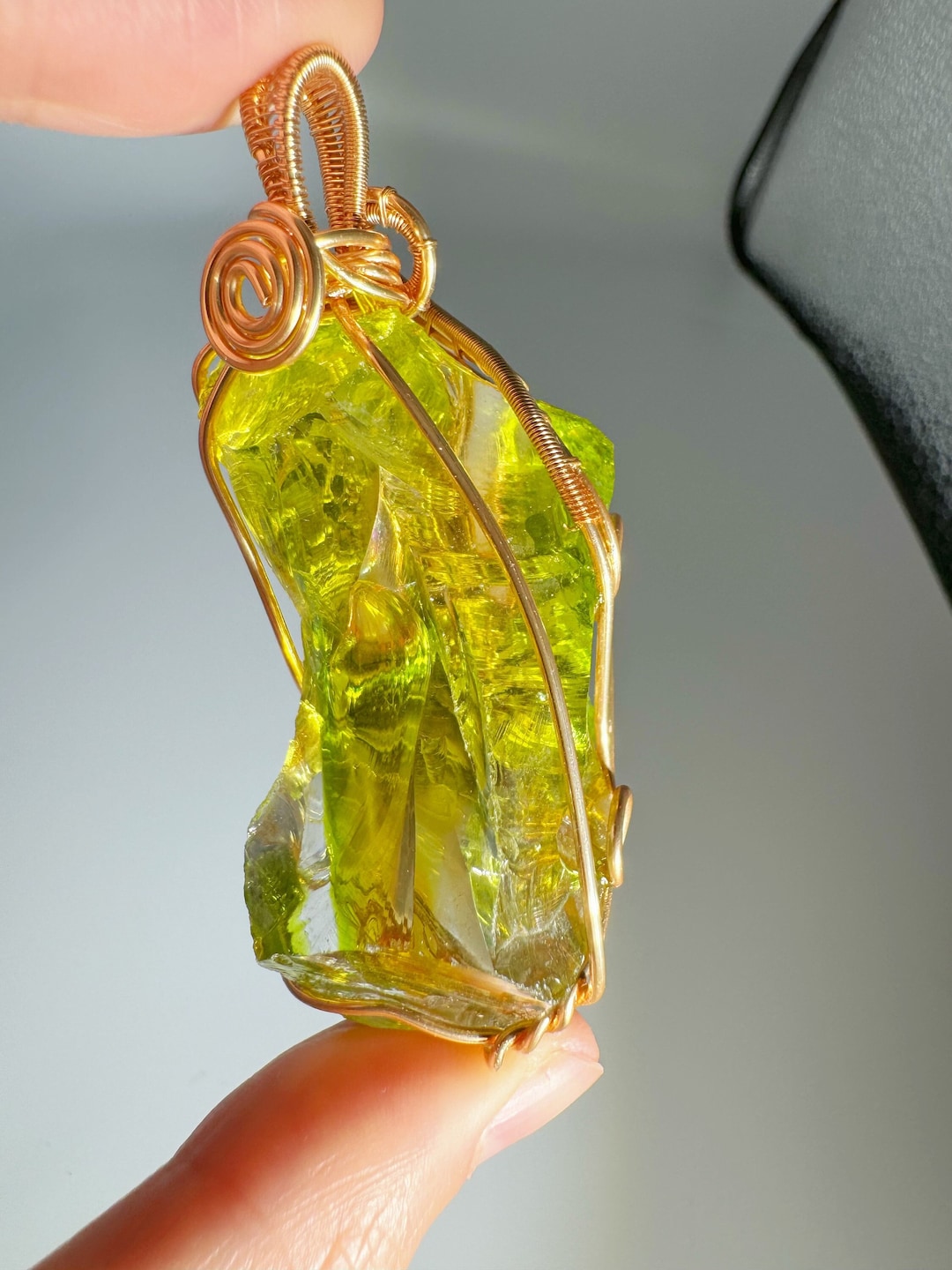 Beautilful Green Yellow Andara Oracle Pendant for Spiritual Guidance ...