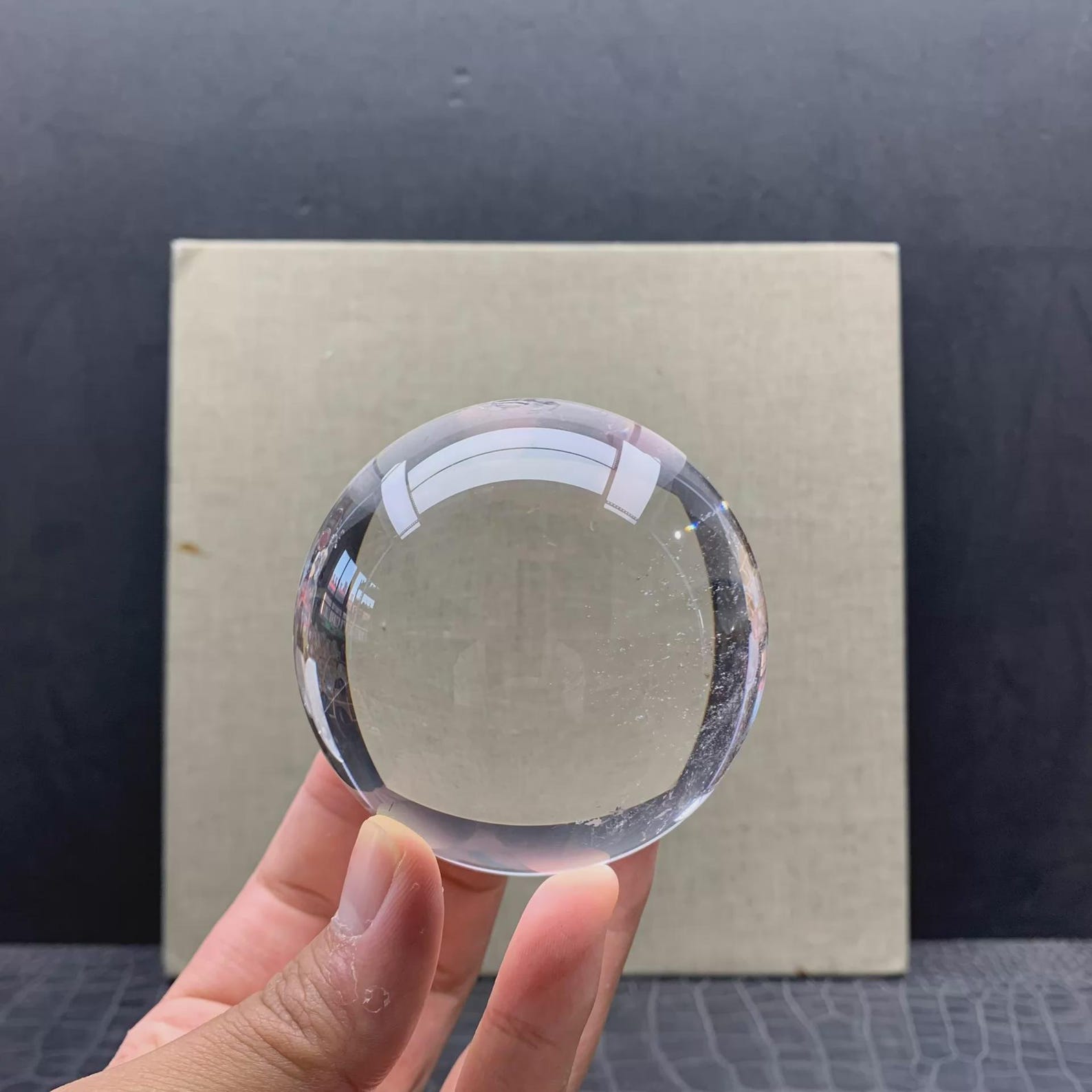 直径75mmの透明クリスタル球、大きな透明クリスタルボール、ヒーリングエネルギー、589g - Etsy 日本