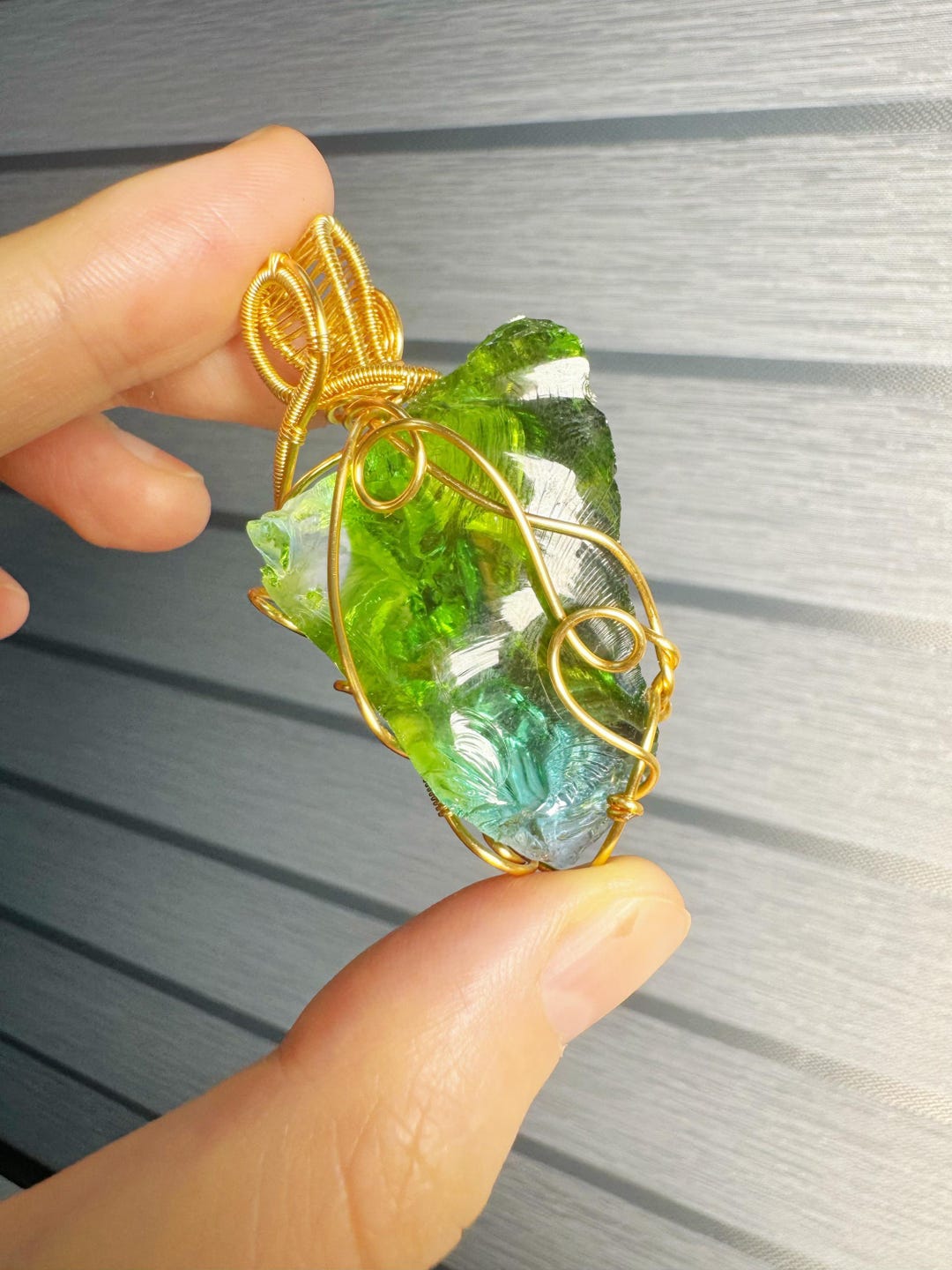 Beautilful Green Yellow Andara Oracle Pendant for Spiritual Guidance ...