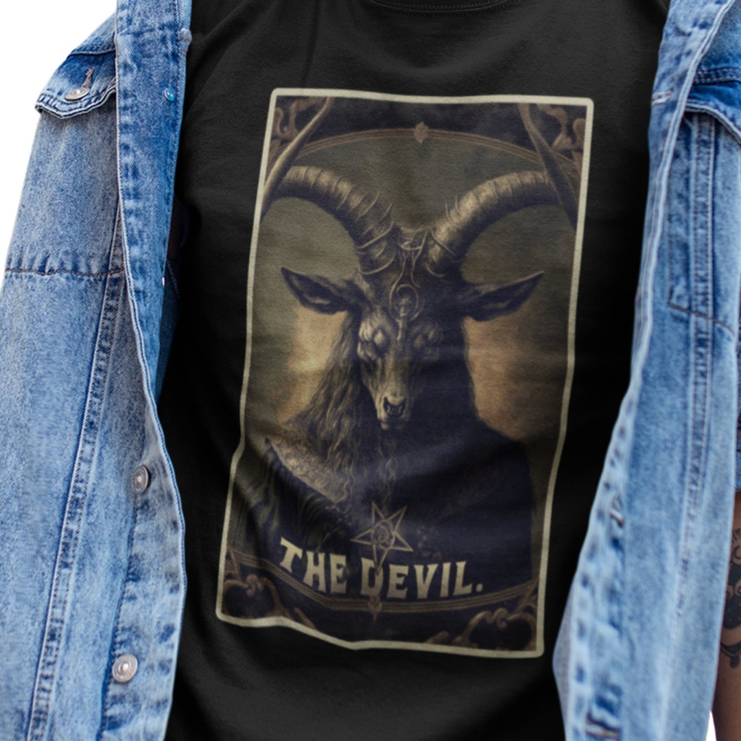 The Devil Tarot Card Baphomet T-shirt | Devil Teeshirt | Goth Shirt ...