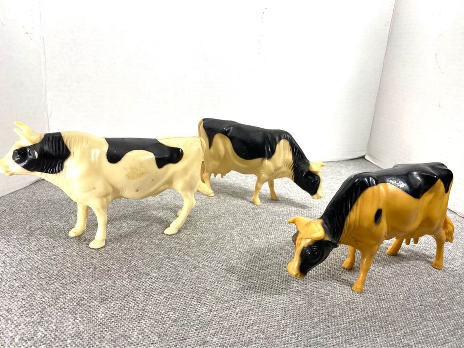 Vintage Set 3 Celluloid / Plastic Cows, Country Decor, Farm Toy, Farm ...