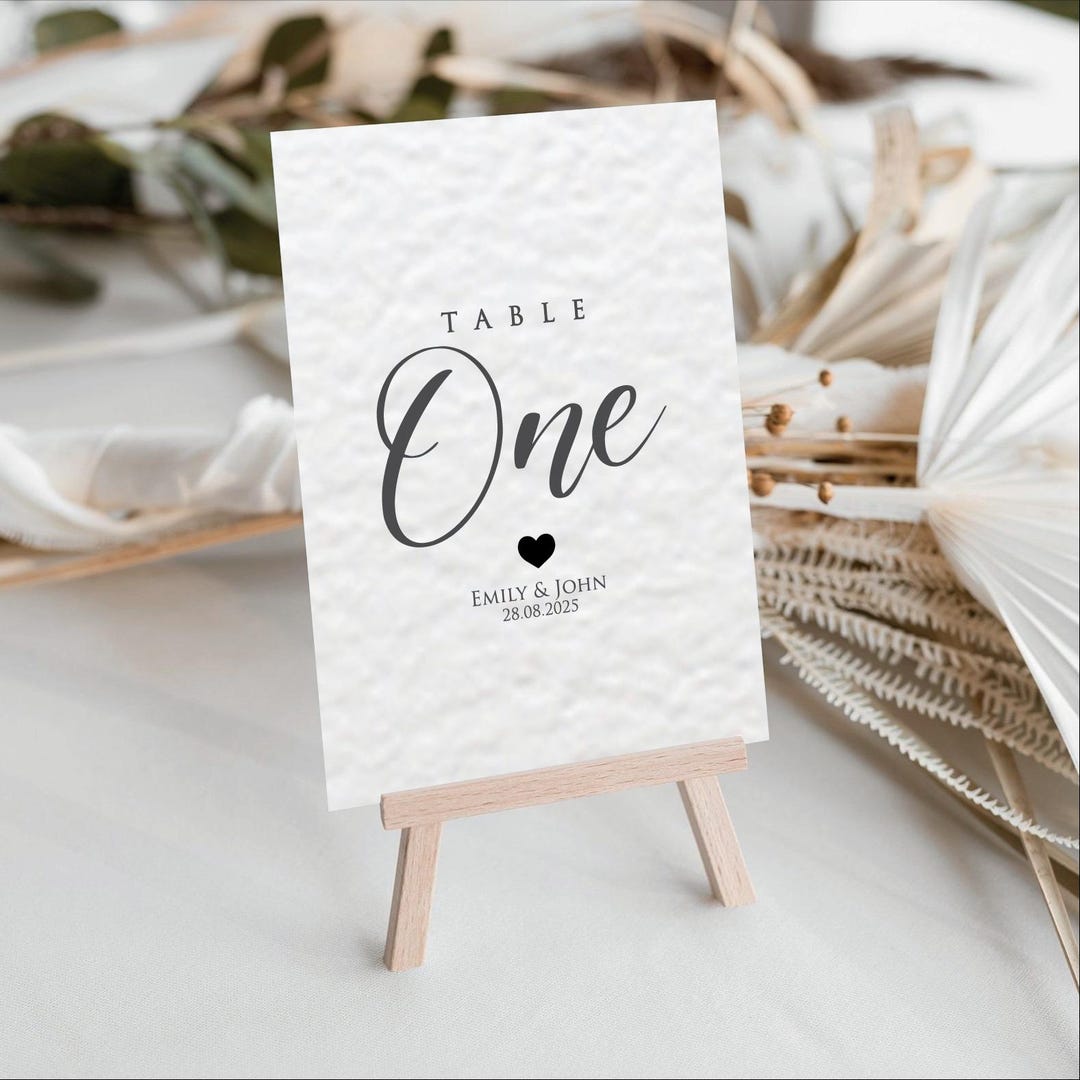 Custom Minimalist Heart Table Number Cards for Wedding Dinners - Etsy
