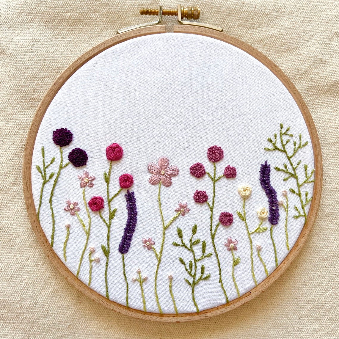 Flower Meadow Embroidery Pattern Beginner Friendly - Etsy