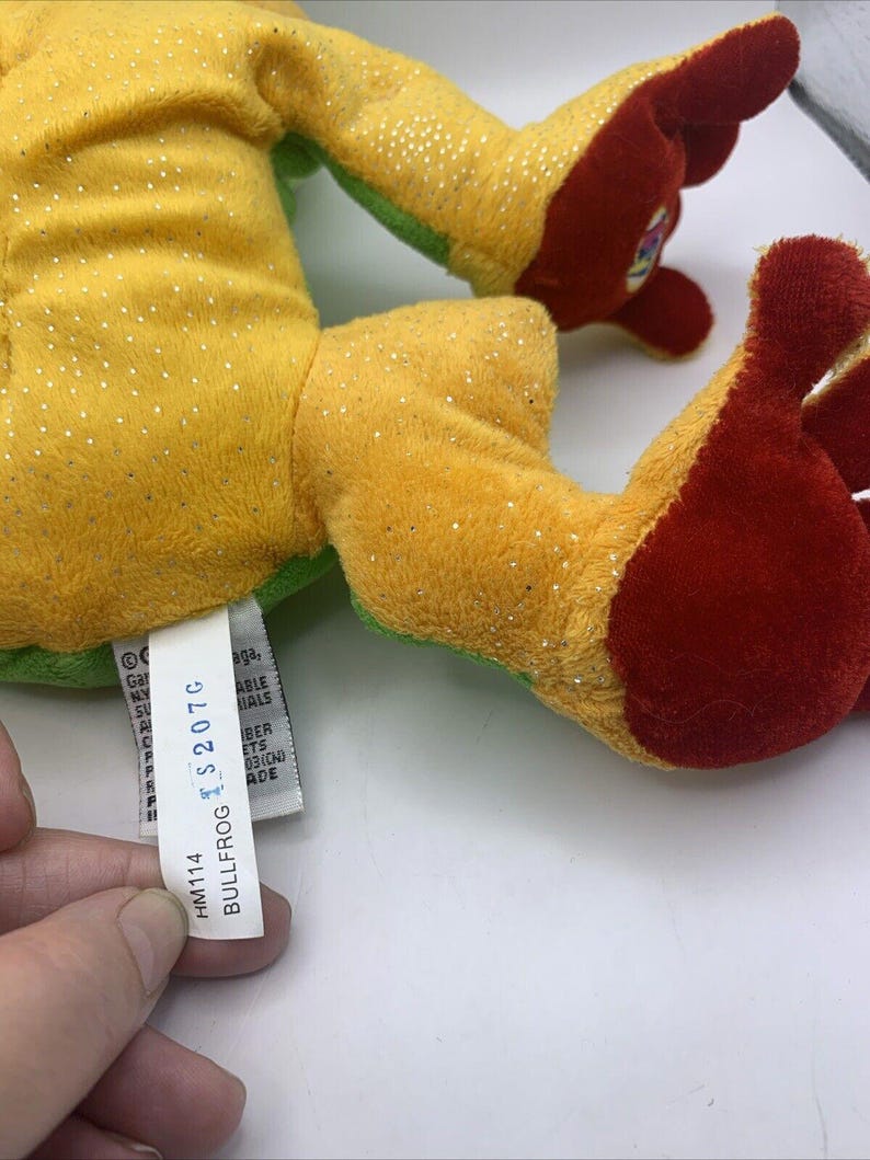 Webkinz Rare Manufacturers Error Wrong Tag Ganz Tree Frog Plush HM109 ...