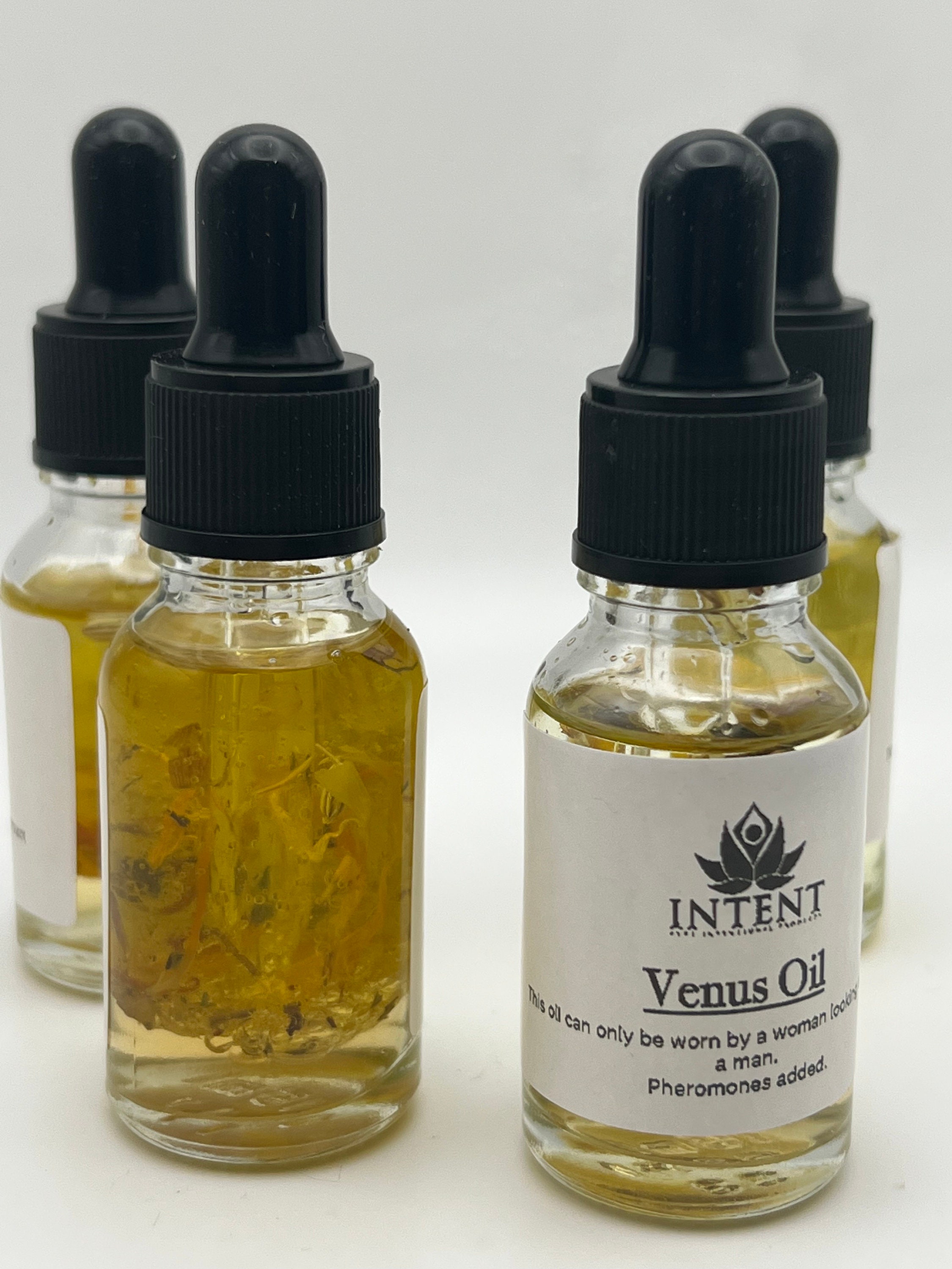 Venus Oil | Anointing/conjure Oil to Attract a Man. - Etsy