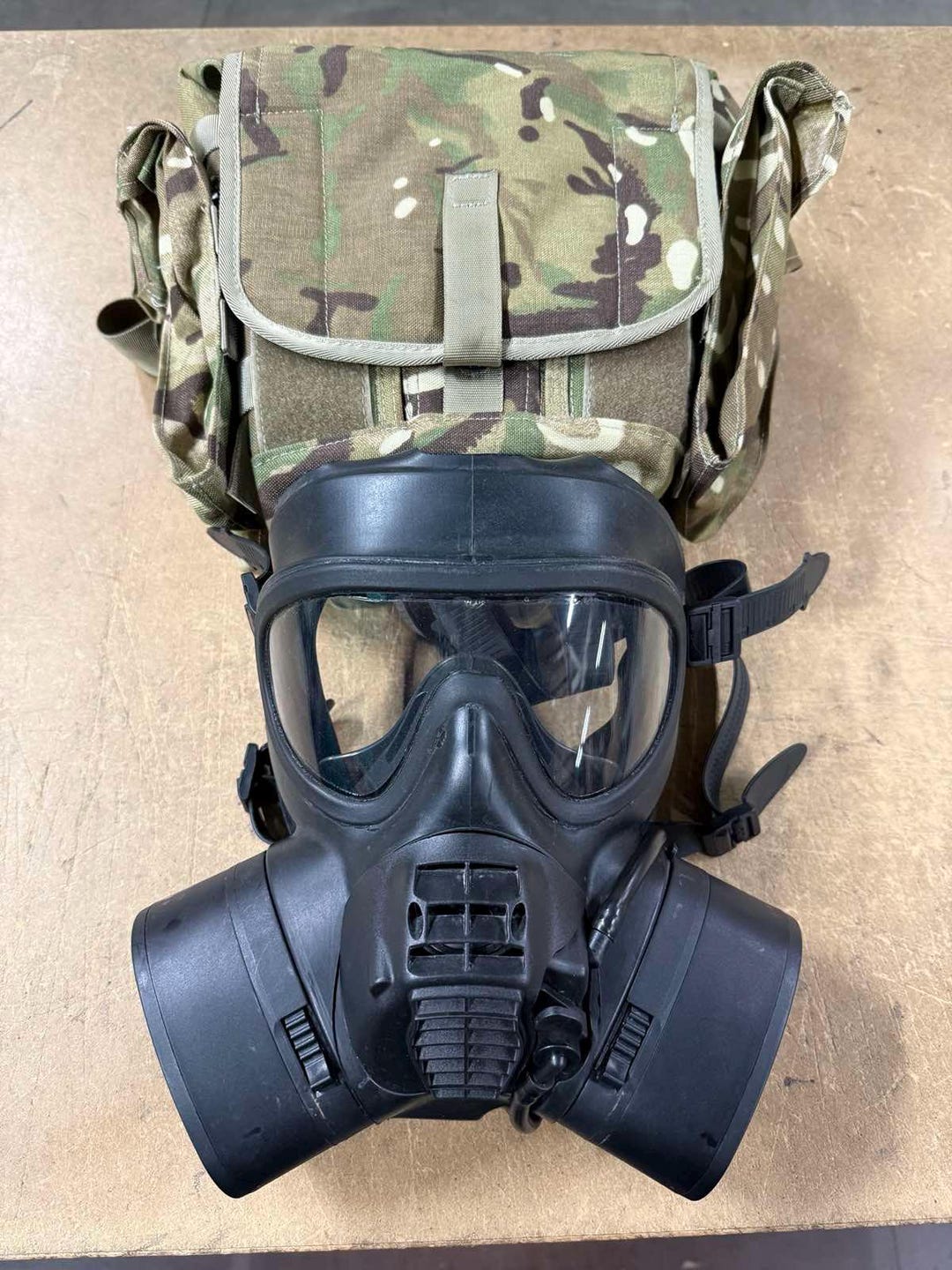 British Army Scott General Service Respirator GSR Size 2 With Carry Bag ...