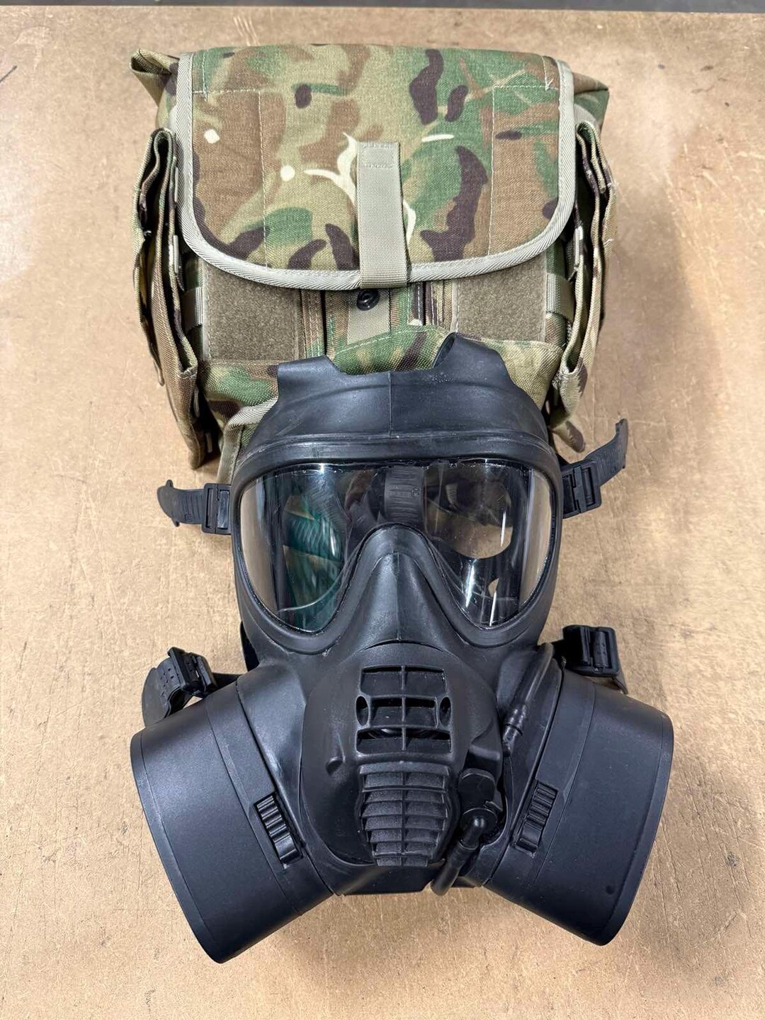 British Army Scott General Service Respirator (GSR) Size 3 With Carry ...