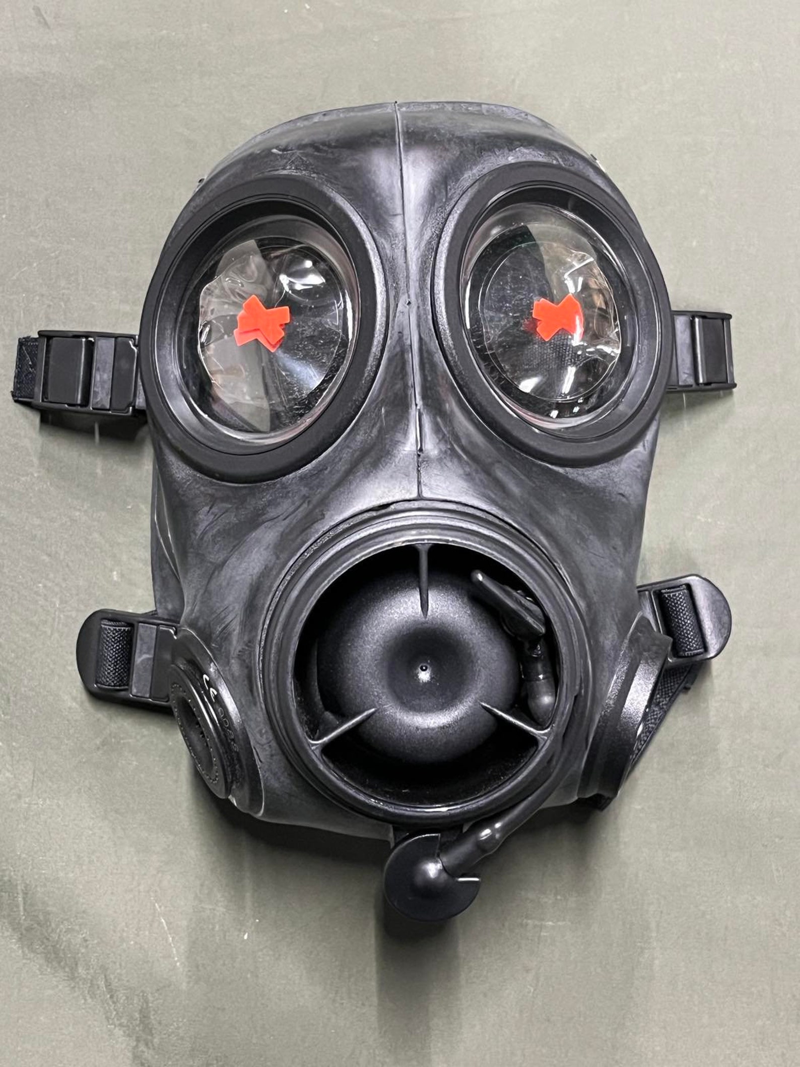 NEW British Army NBC Cbrn Avon FM12 Respirator GAS Mask Size 2 - Etsy