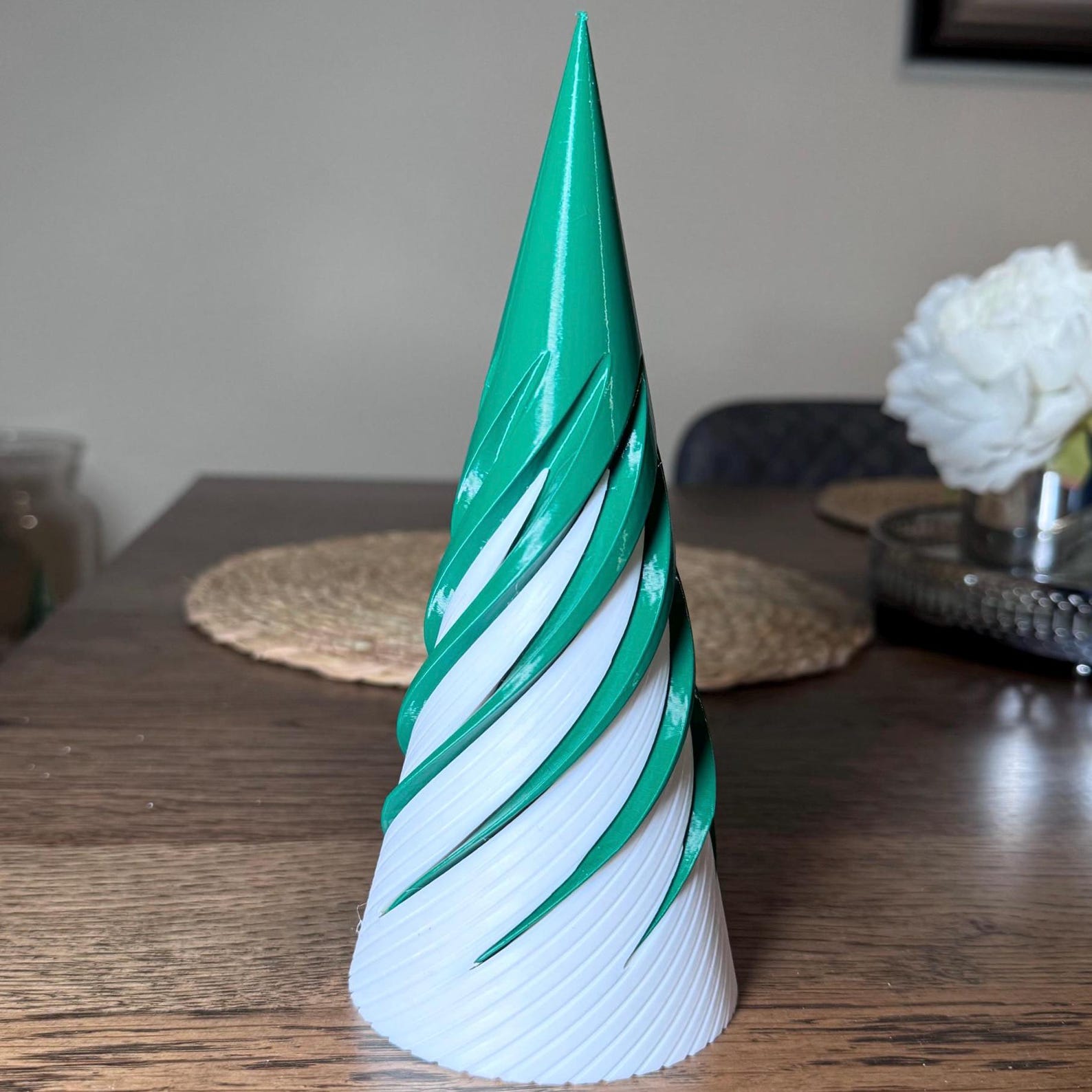 Large 3D Infinity Spiral Christmas Tree - Artistic Pine Design, Unique ...