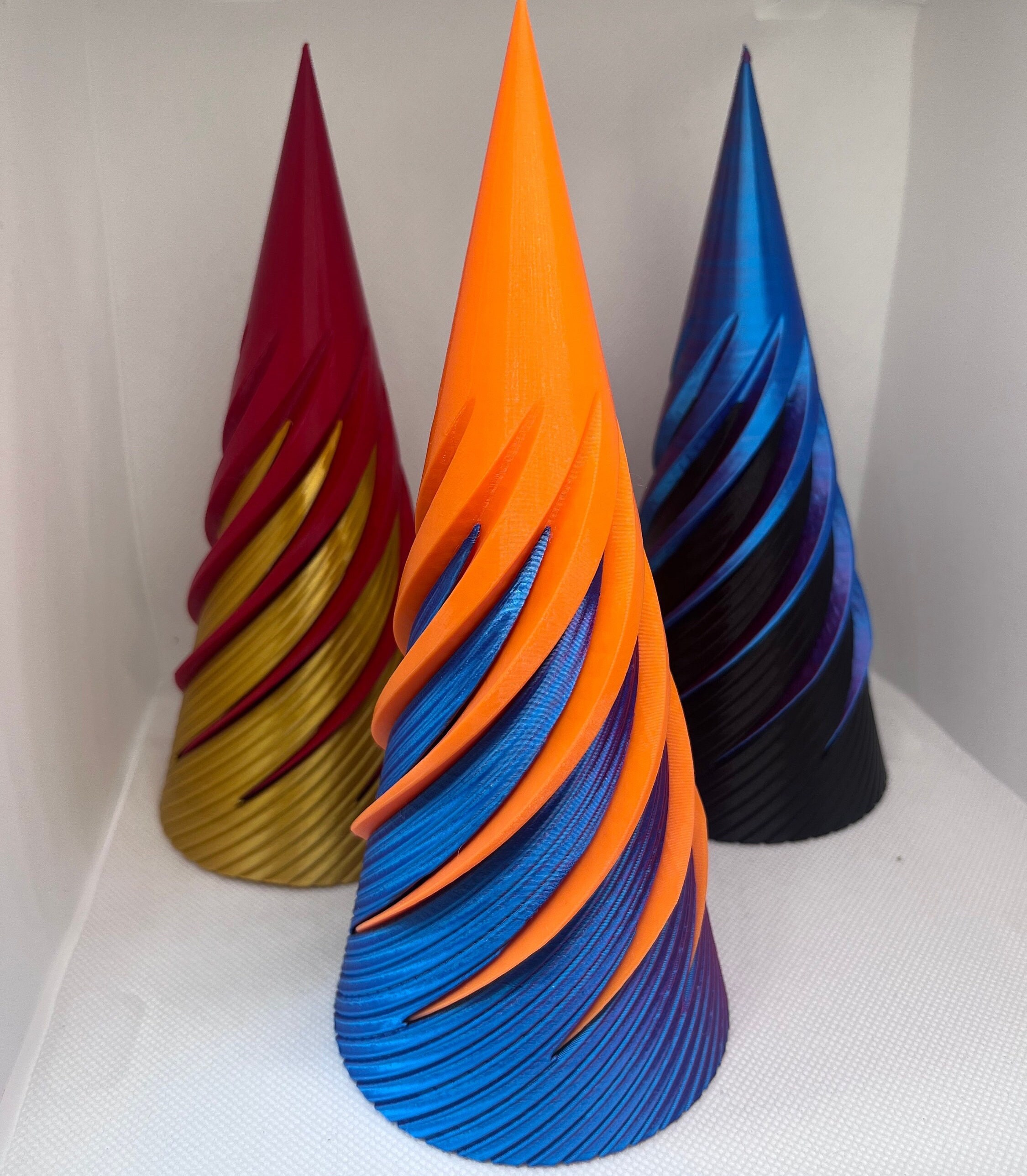 Large 3D Infinity Spiral Christmas Tree - Artistic Pine Design, Unique ...