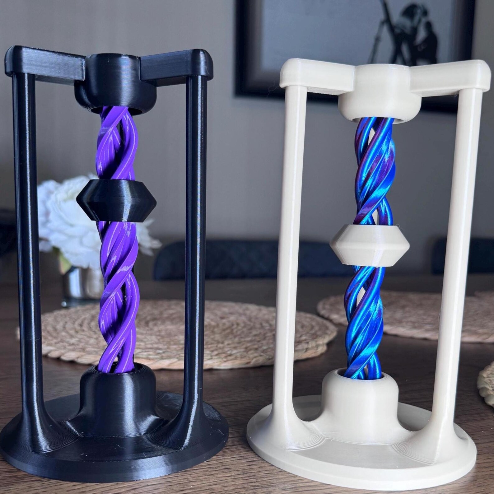 Portal Desk Sculpture - Optical Illusion Art, Customizable Colors, 3d ...