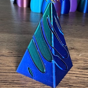 Silk Dual Blue & Green Hypnotwist Pyramid, Impossible Infinity Spiral ...