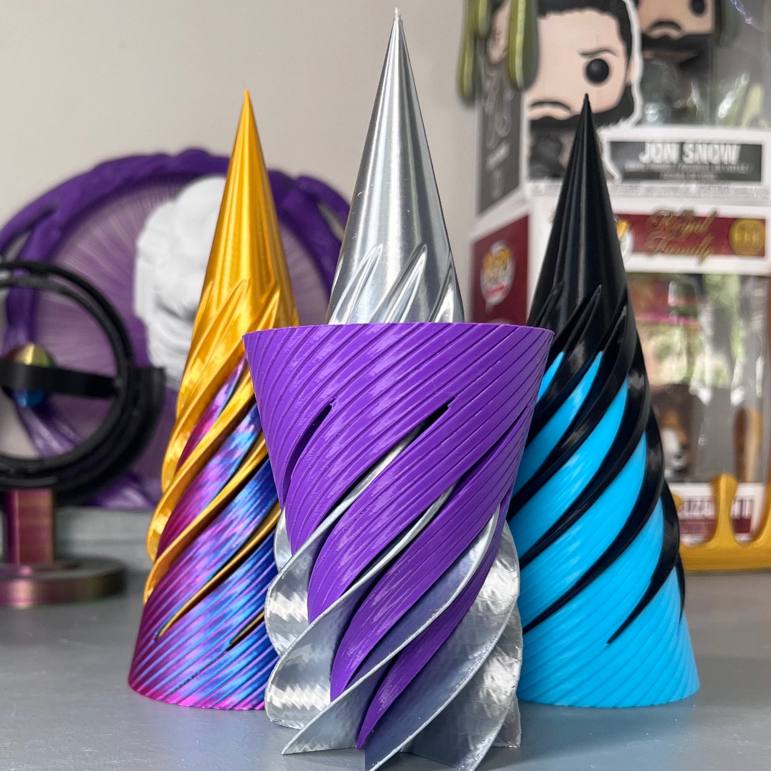 Medium 3D Infinity Spiral Christmas Tree - Artistic Pine Design, Unique ...
