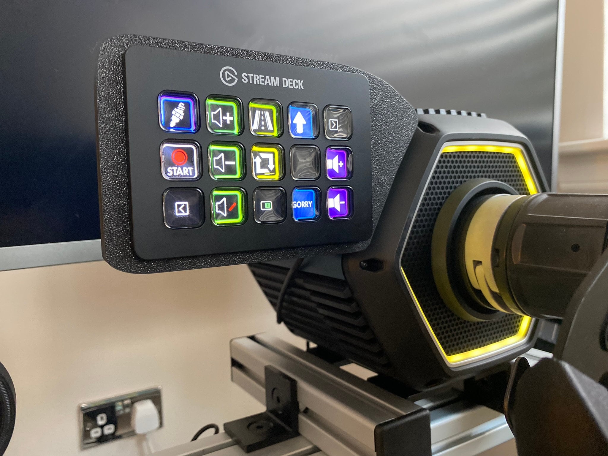 Streamdeck Mk2 Mount for Thrustmaster T818 Left Mount for - Etsy UK