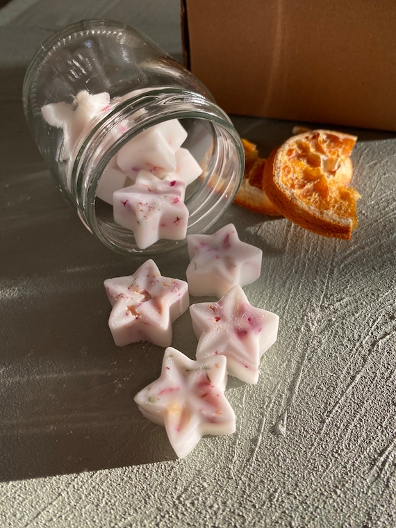 Strong Scented Soy Wax Melts With Rose Petals Handmade Aromatherapy Soy Wax Tarts Botanical Wax Melts for Burner Gift Ideas for Friend Etsy UK