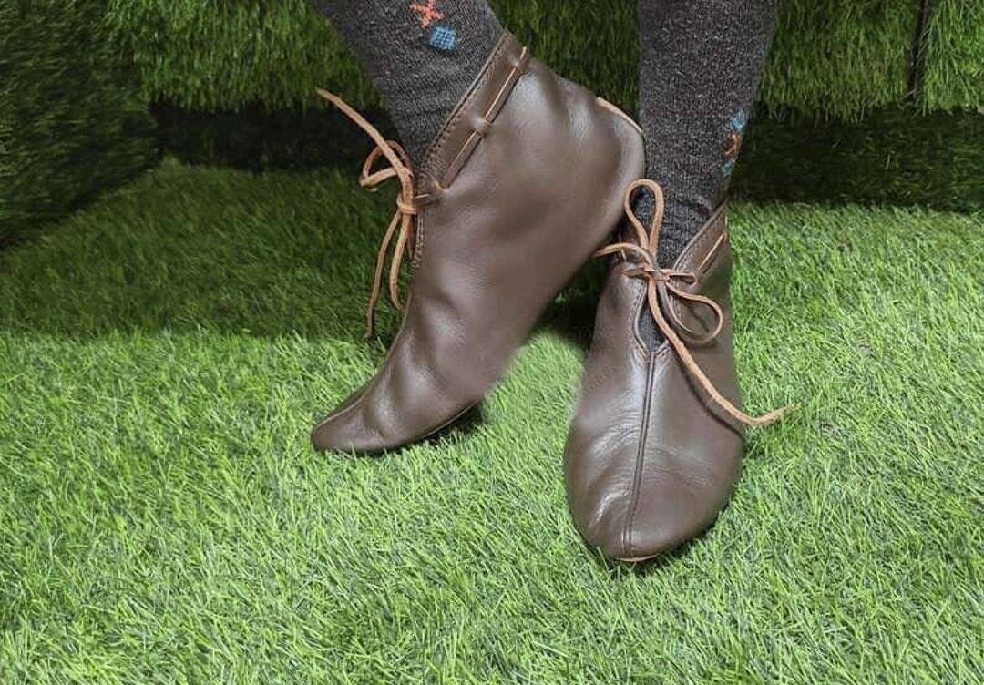 Brown Leather Viking Turn Shoes - Hand-stitched Haithabu Style - Etsy ...
