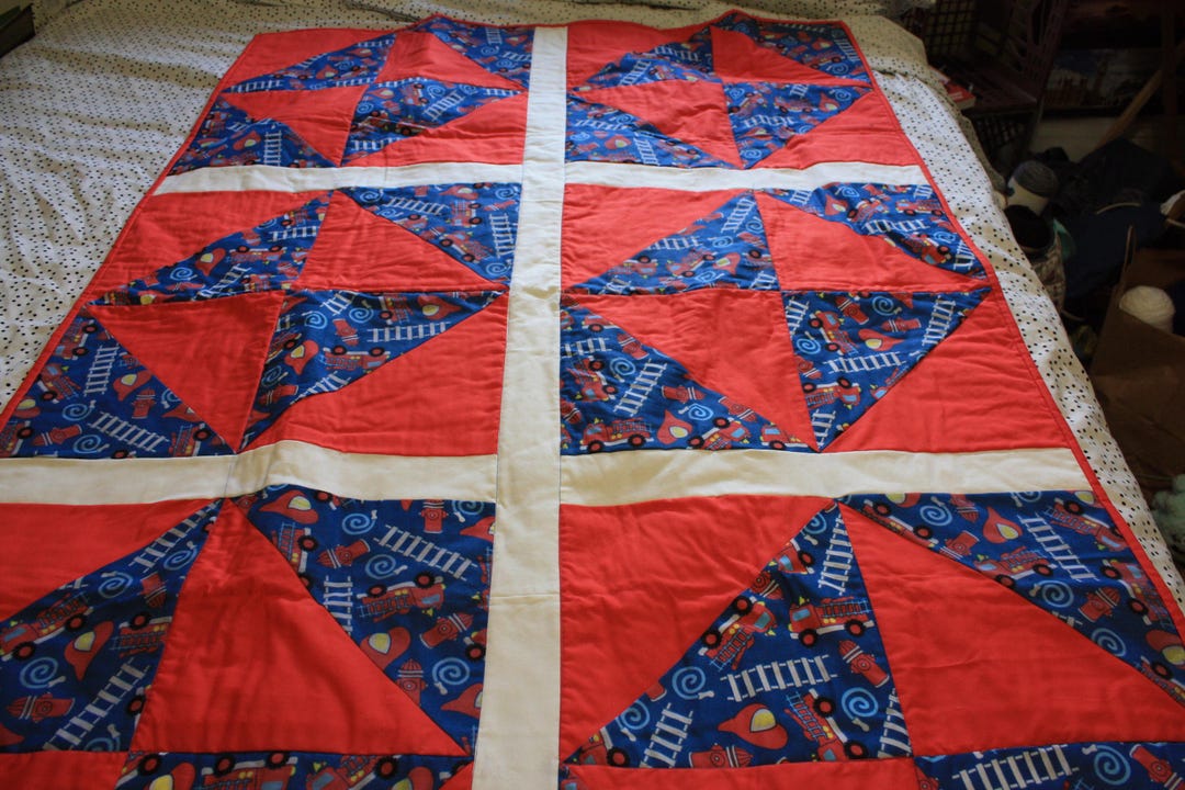 Fire Engines and Fire Hydrants Kids Quilt - Etsy